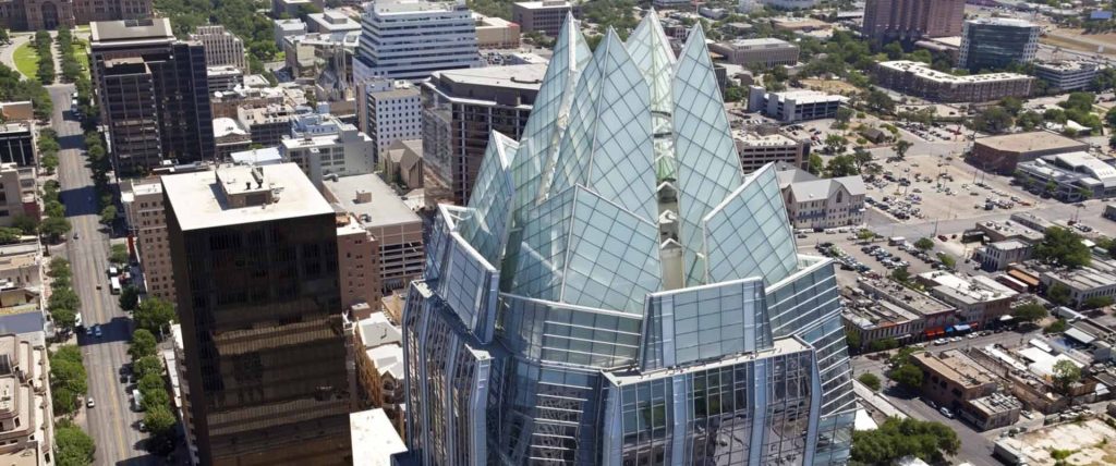 Frost Bank Tower - Corporate Interiors Construction | Structure Tone ...