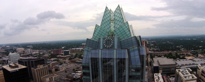 Frost Bank Tower - Corporate Interiors Construction | Structure Tone ...